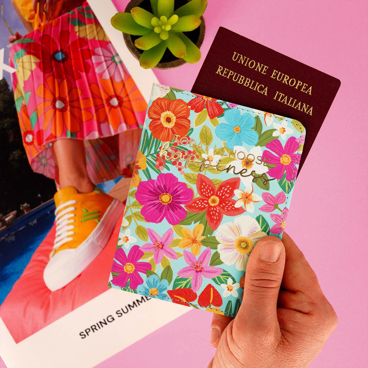 Porta Passaporto - Passport Holder HAPPY FLOWERS | Legami.com